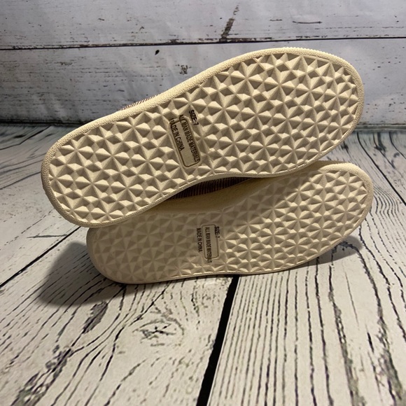 Qupid | Shoes | New Qupid Pullman Rose Gold Glitter Sneakers | Poshmark